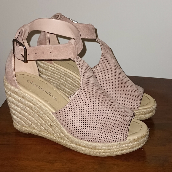 Cityclassified | Shoes | Cityclassified Pink Espadrille Wedges With ...